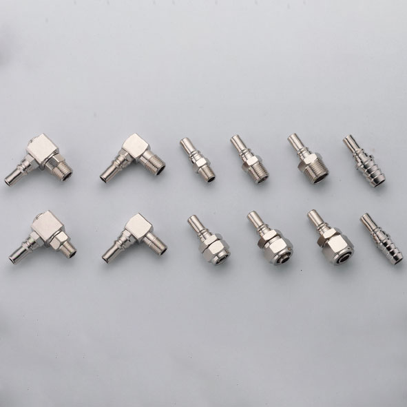 Liquid cooling coupler