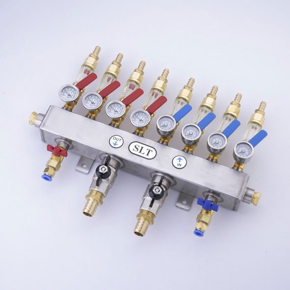 Liquid cooling coupler