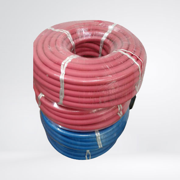 Liquid cooling coupler